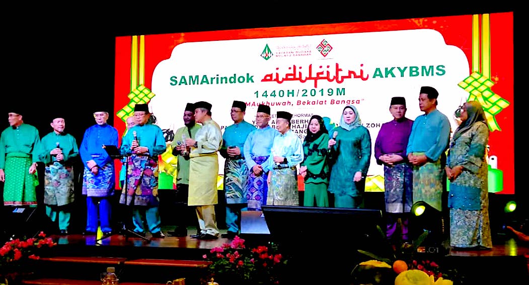 Ketua Menteri umum Kerajaan Negeri bantu projek Kompleks Wisma Melayu ...