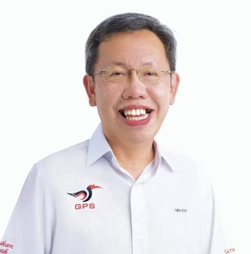 Kabinet Baharu Kerajaan Sarawak :Prof. Dato Sri Dr. Sim Hui Kian ...